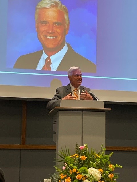 Entrepreneur and educator Lee Martin honored with 2022 “Nathan W ...